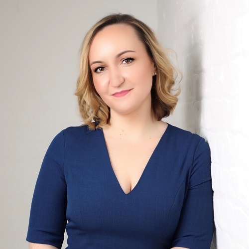 Laura Cooper | Nuveen